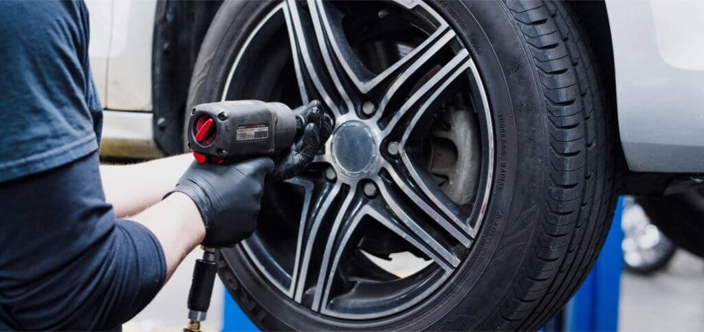 Lightfoots Garage Ltd | MOT & Servicing for Cars, Vans & Horseboxes ...